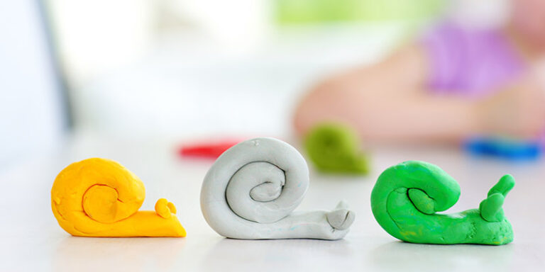 Comment ramollir la pâte à modeler ? - Creavea